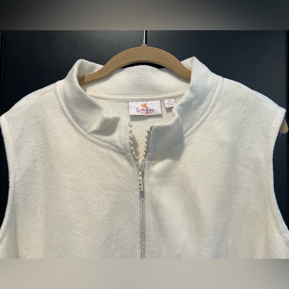 Quacker Factory | Jackets & Coats | Quaker Fact Vest Wbling White ...